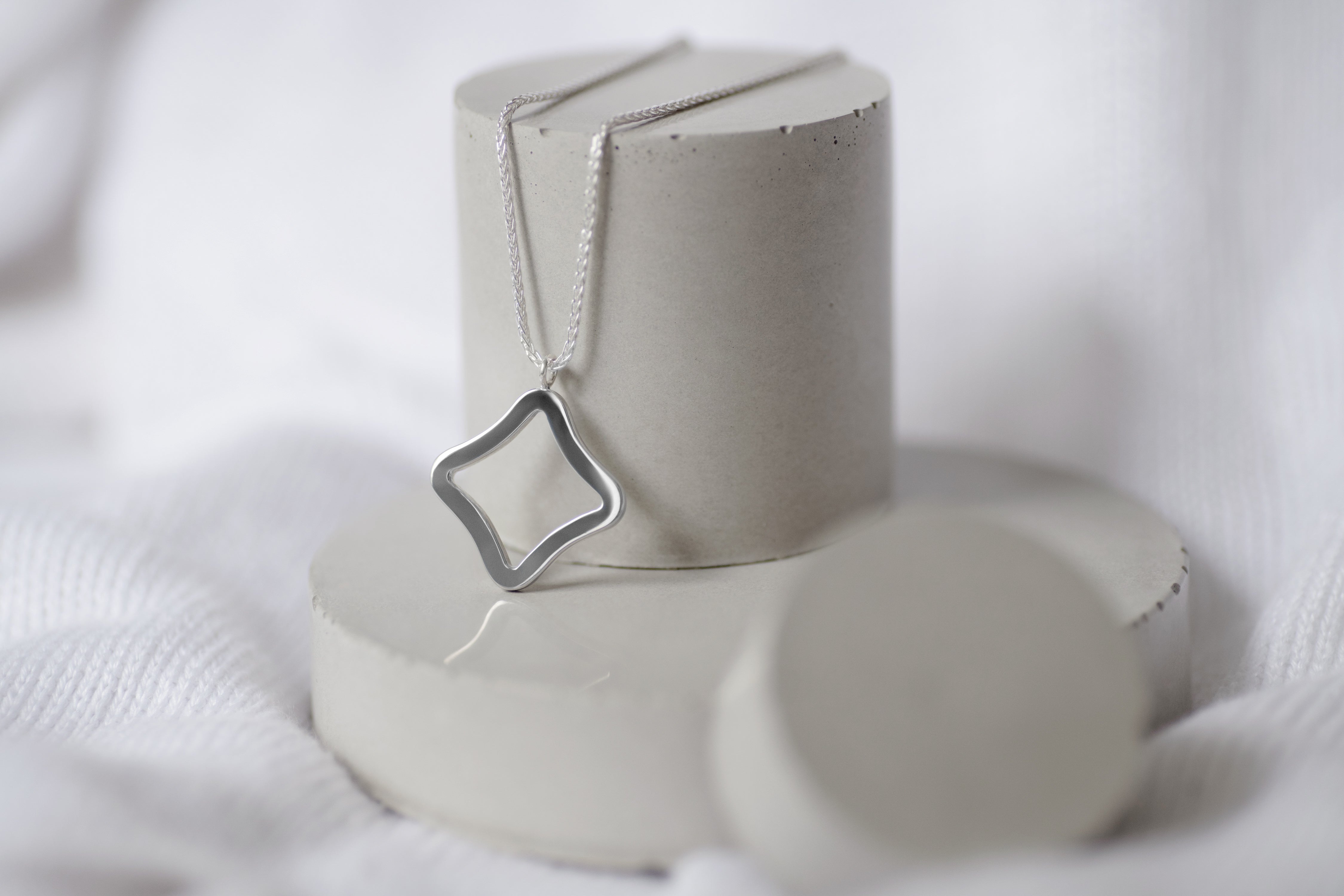 Rings – B Foster Design